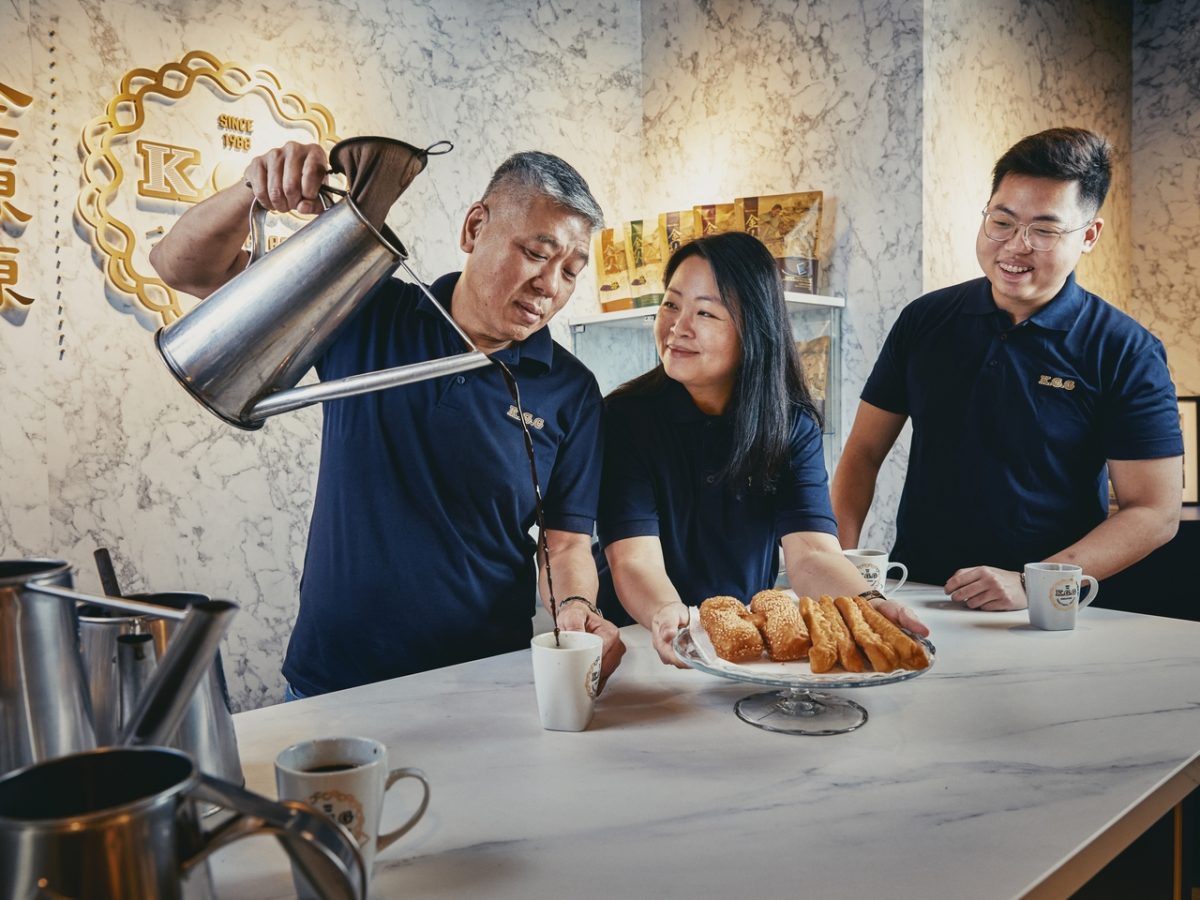 How kopi's made and the best kopi places in Singapore
