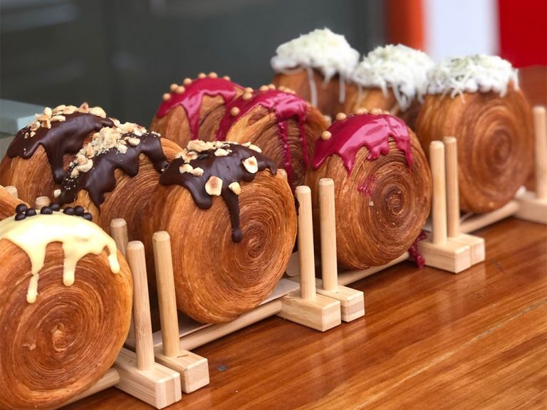Where to get the viral circular croissants in Singapore | HungryGoWhere
