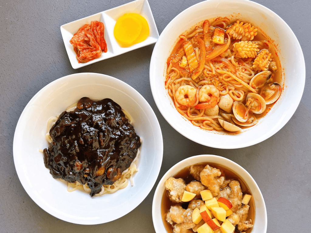 Couple behind popular home-based Muslim-friendly Korean food biz, Meokja by Jungga, launches ...