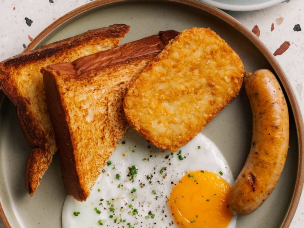 Casual eatery Riang takes over Babba at Jalan Riang | HungryGoWhere