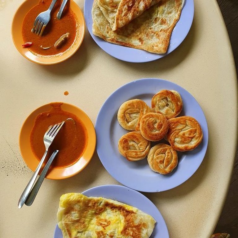 10 prata places in Singapore, from traditional to unique | HungryGoWhere