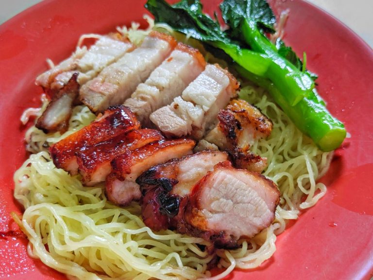 Popular roast meat stall Foong Kee reopens in Commonwealth | HungryGoWhere