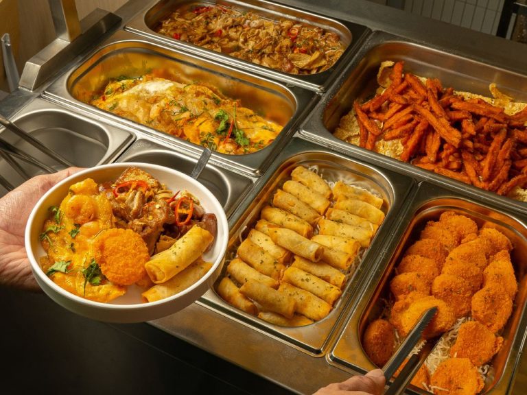 Free-flow BBT & mini buffet at Taiwanese eatery Wong Fu Fu | HungryGoWhere