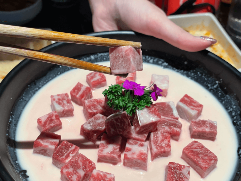 Haidilao unveils a mala broth that you can gulp down | HungryGoWhere