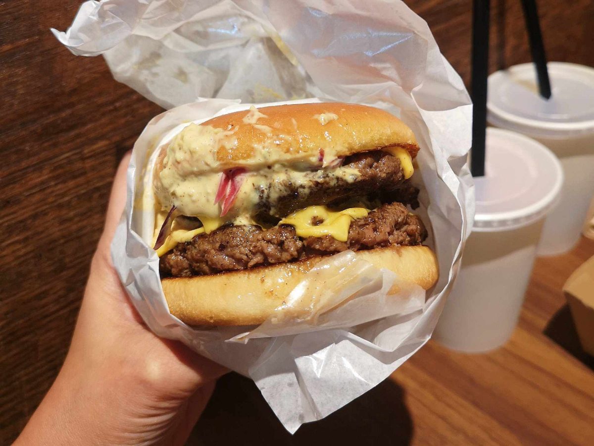 10 burgers under S$10 in Singapore | HungryGoWhere