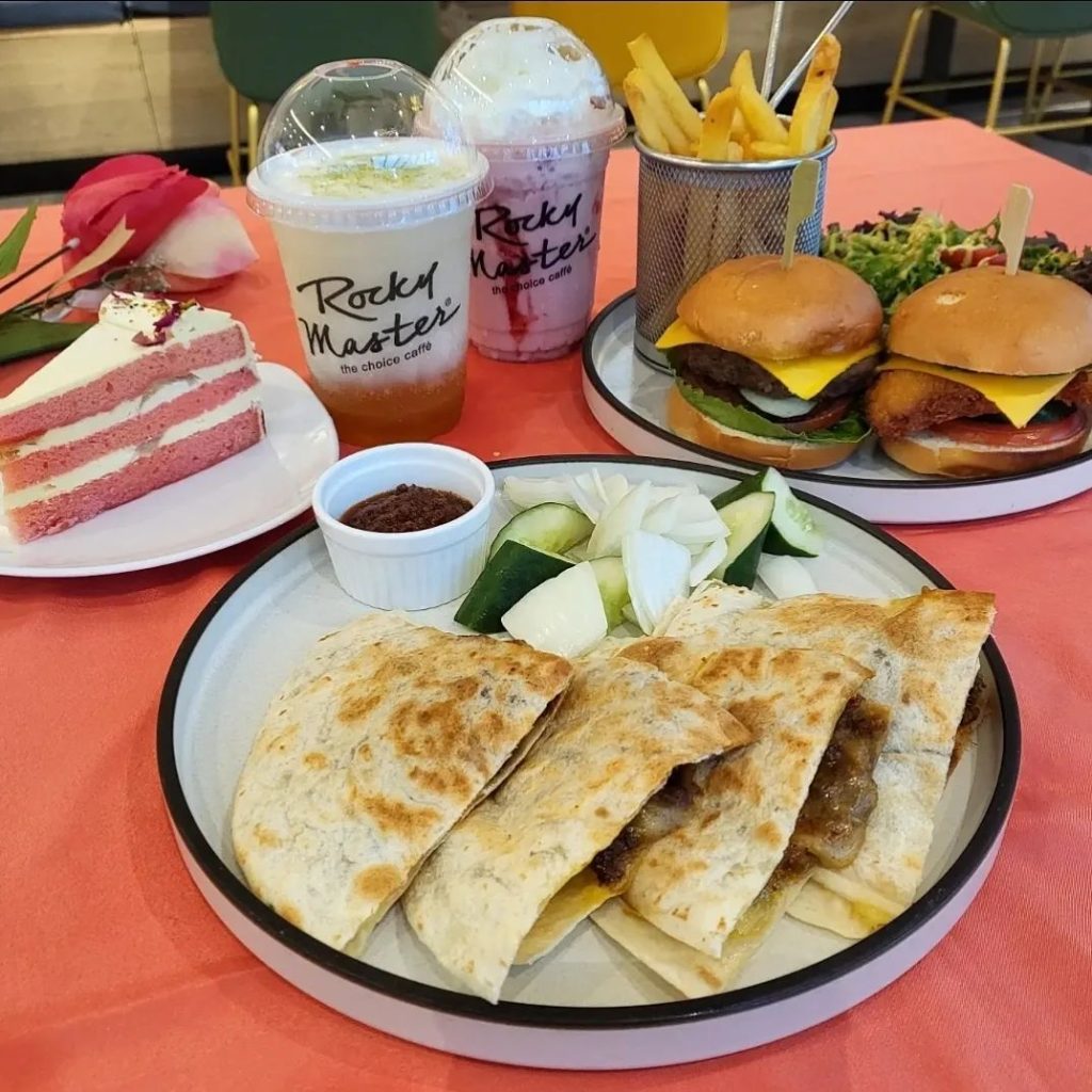 8 GrabFood eateries with same price as in-store | HungryGoWhere