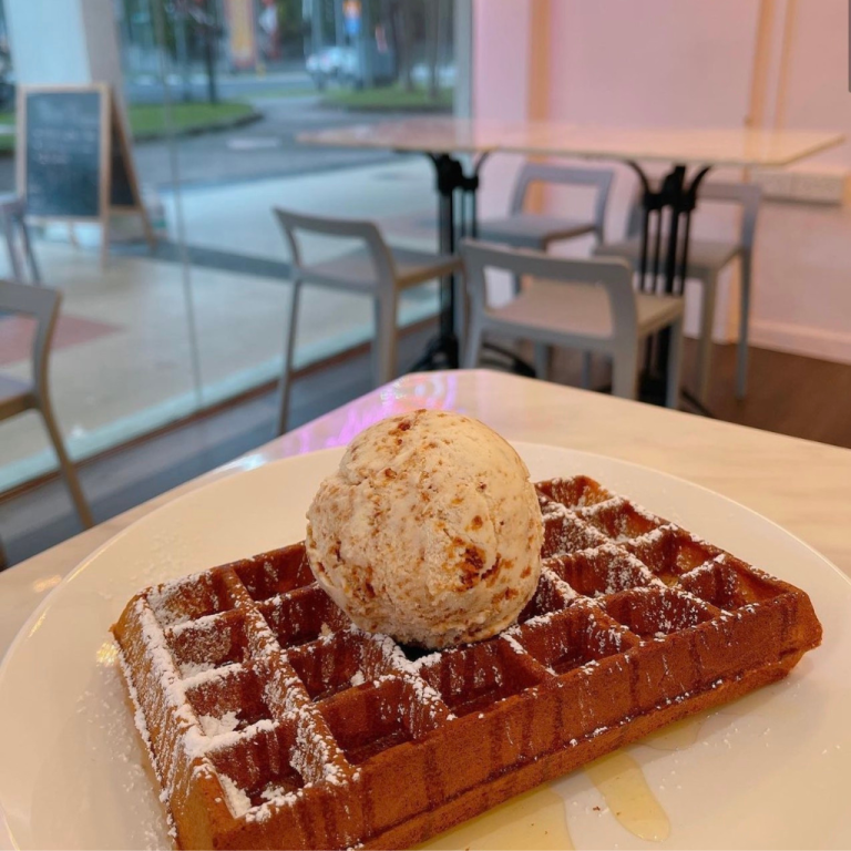 Waffles in Singapore: 10 places for unique ones! | HungryGoWhere