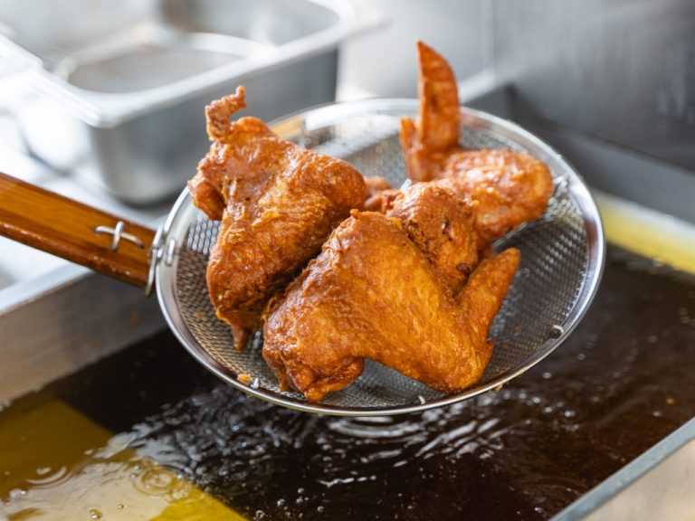 So Lemak: 25-year-old chef selling nasi lemak with har cheong wings ...
