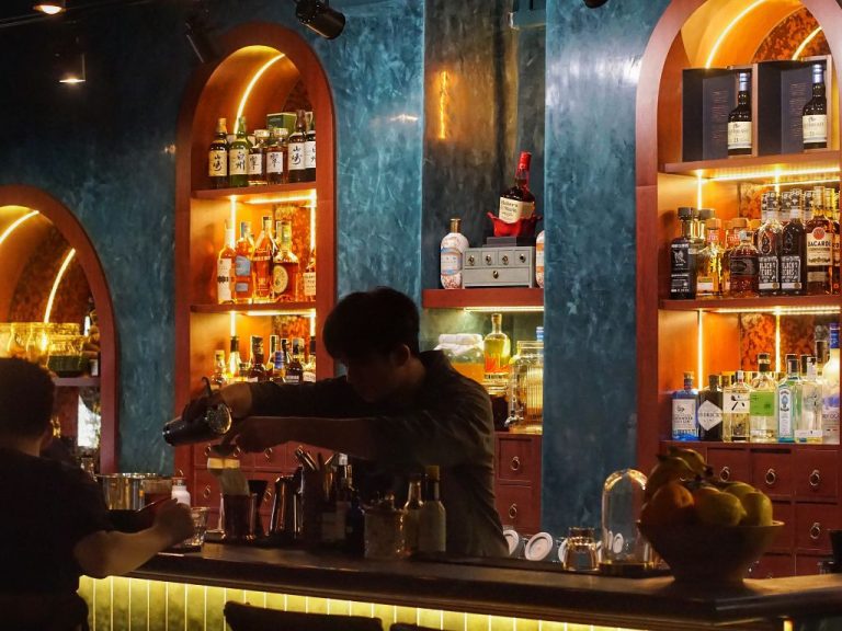 Spectre bar: Hidden spot by musician Inch Chua | HungryGoWhere