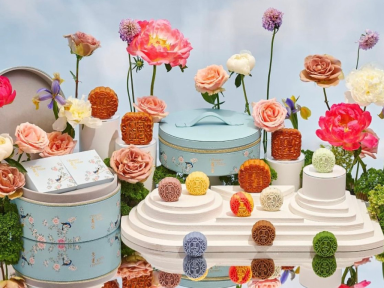 12 gorgeous mooncake box designs to surprise your loved ones this Mid ...
