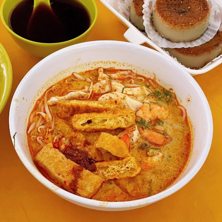 11 of Singapore's best laksa spots to hit | HungryGoWhere