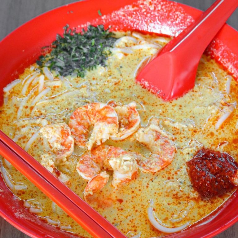 11 of Singapore's best laksa spots to hit | HungryGoWhere