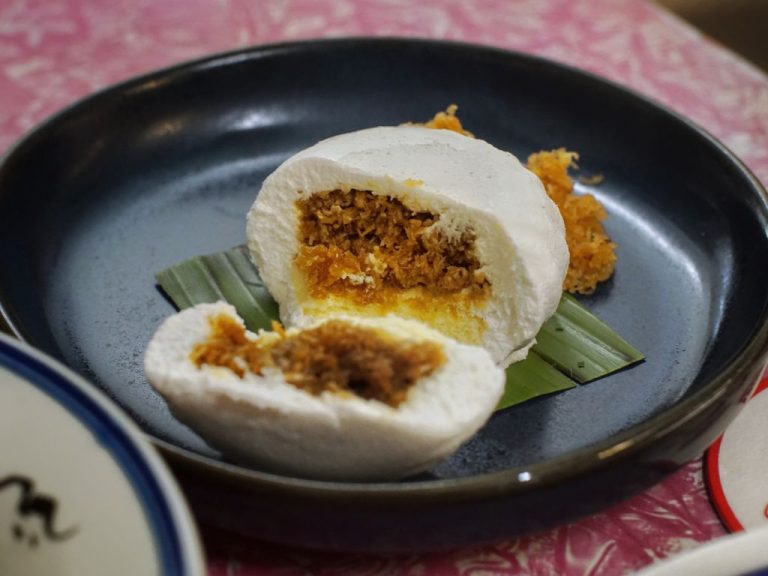 Lou Shang by Mama Diam: Hidden HDB-themed cafe-bar | HungryGoWhere