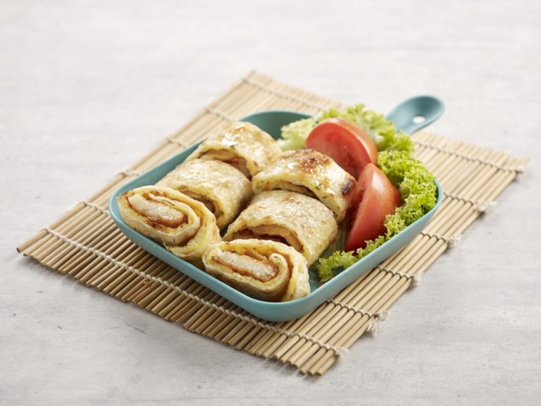 NEW: Eat 3 Bowls at Compass One opens with new menu items