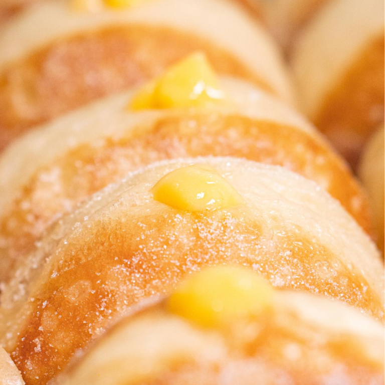 12 bakeries for the best fluffy bomboloni in Singapore | HungryGoWhere