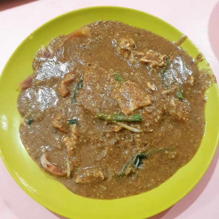 15 Chong Pang Market food stalls in Yishun to try | HungryGoWhere