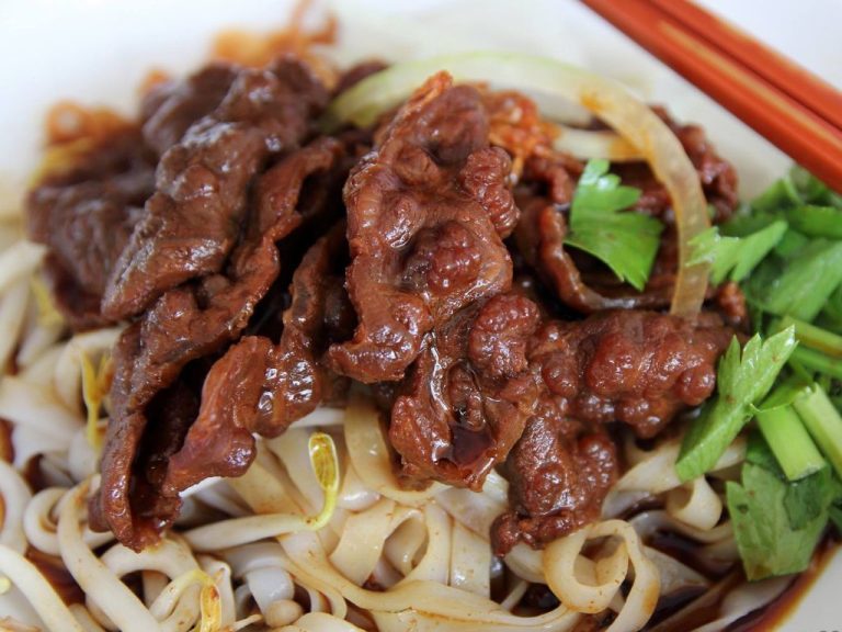 15 best beef noodles in Singapore | HungryGoWhere