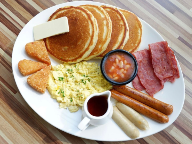 15 of the best spots for food in Marina Square | HungryGoWhere