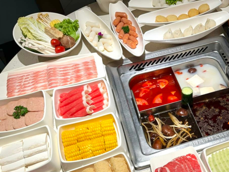Free-flow Haidilao set at S$34.95 per diner | HungryGoWhere
