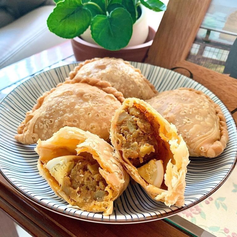 15 of Singapore’s best curry puff spots to satisfy those cravings ...