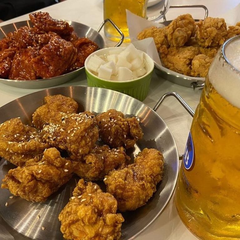 15 places for mouthwatering fried chicken in Singapore | HungryGoWhere