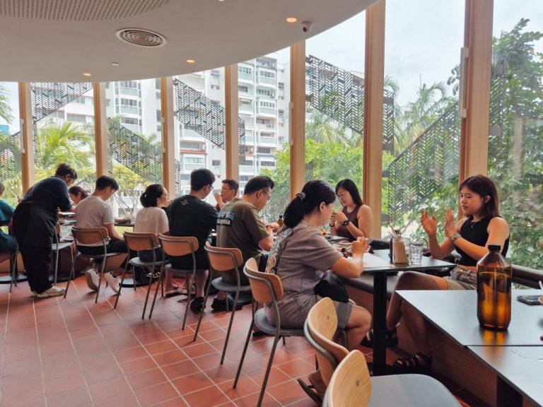Lola's cafe now in Tampines, with new outlet-exclusives | HungryGoWhere