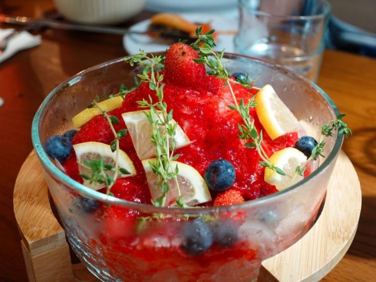 NEW: Dalkomm Playground at Guoco Midtown dishes up pretty plates ...