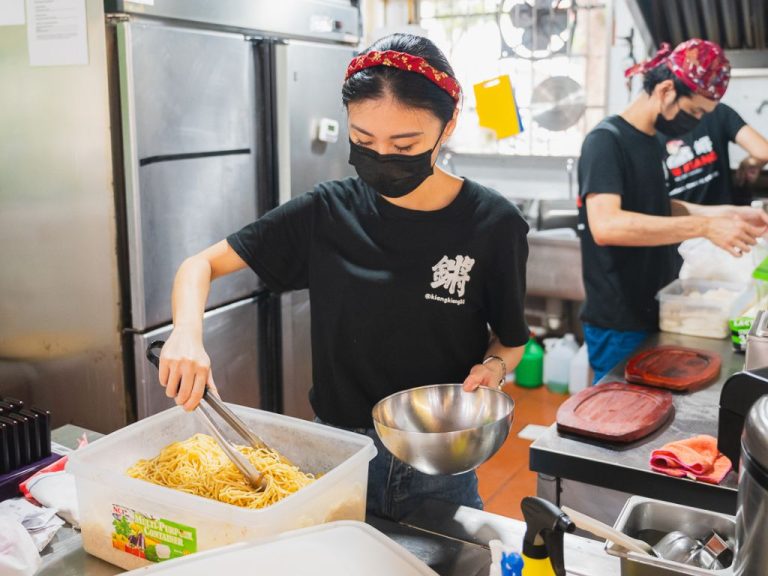 Kiang Kiang Taiwan Teppanyaki: Taiwanese hotplates in Woodlands ...