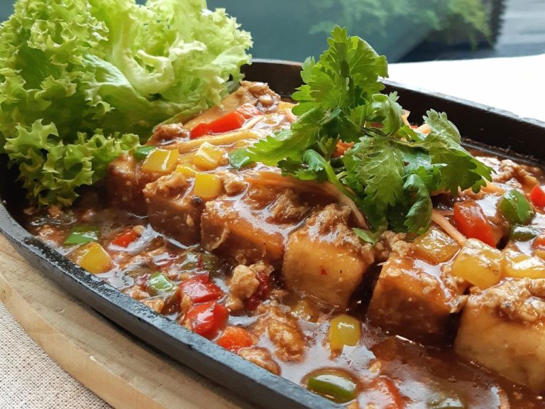 14 Chinatown Point food spots to check out | HungryGoWhere