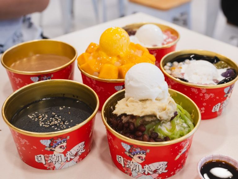 A guide to the 15 best Fortune Centre food spots | HungryGoWhere