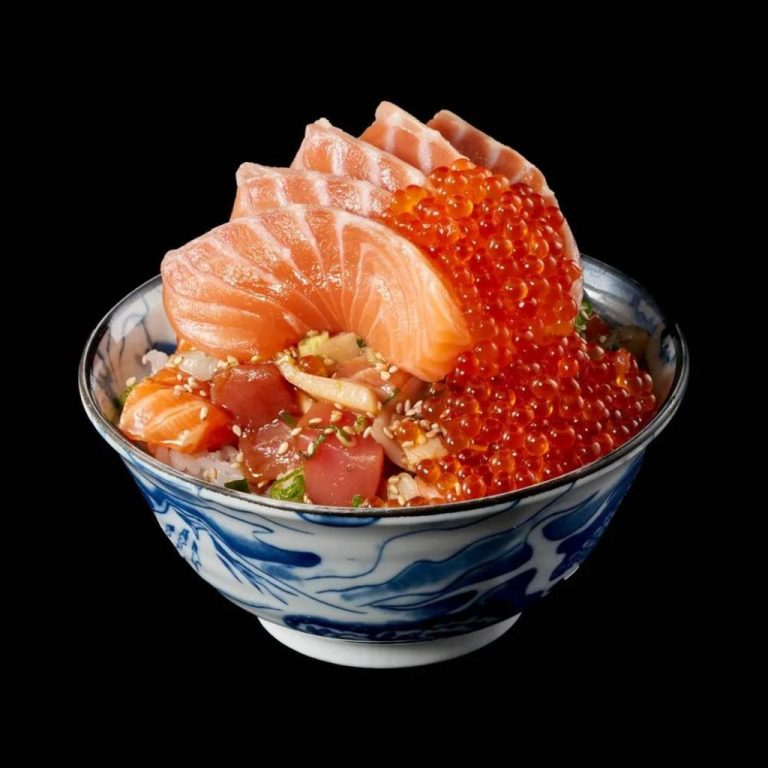 15 restaurants at Raffles City to dine at for all occasions | HungryGoWhere