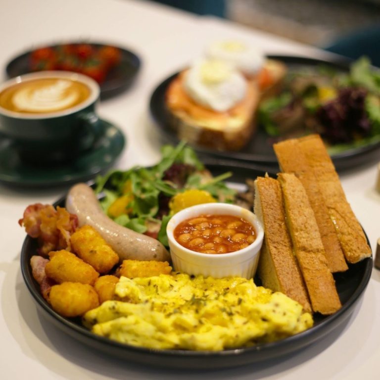 17 dog cafes in Singapore that are great hangout spots for you and your ...