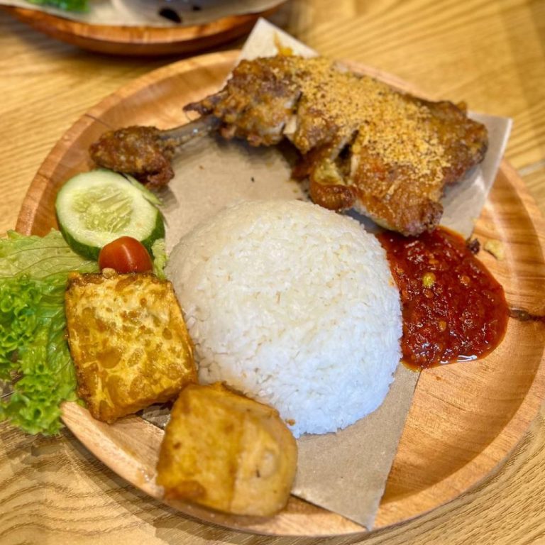 Kada Maxwell food guide: 11 new places to explore | HungryGoWhere