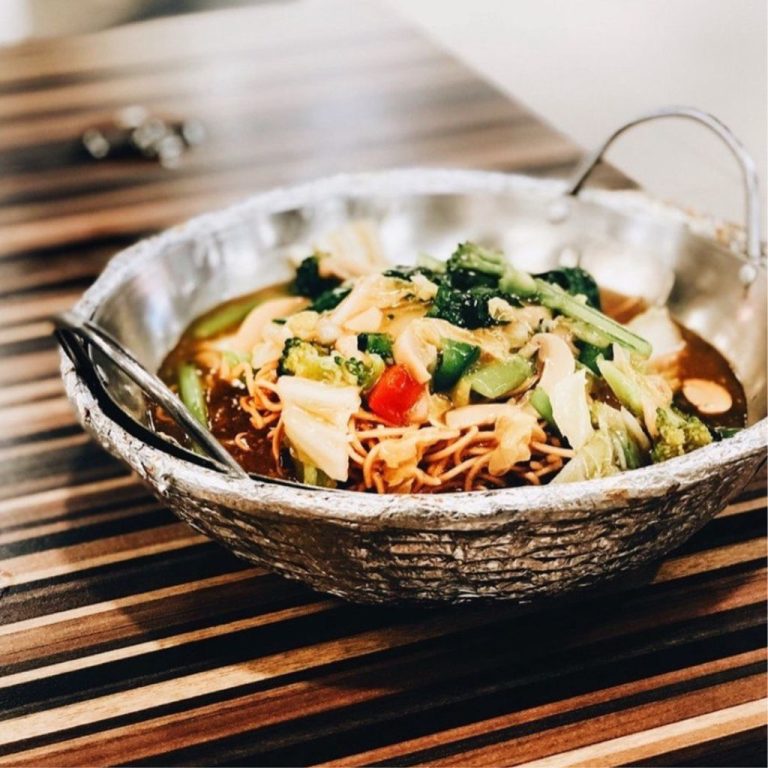 Your guide to NUS food options: 10 places to try around campus ...