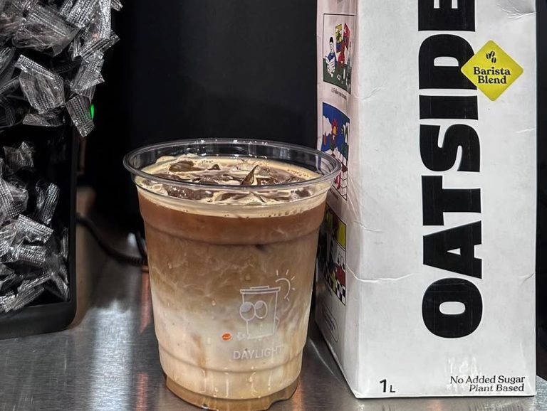 27 must-try hawkers stalls at Amoy Street Food Centre | HungryGoWhere