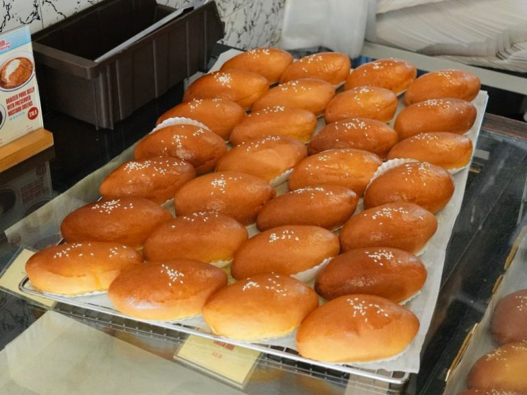 Chin Mee Chin Confectionery turns 100! | HungryGoWhere