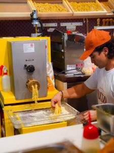 Tutto: Authentic Italian with a view — and the unique assassina pasta ...
