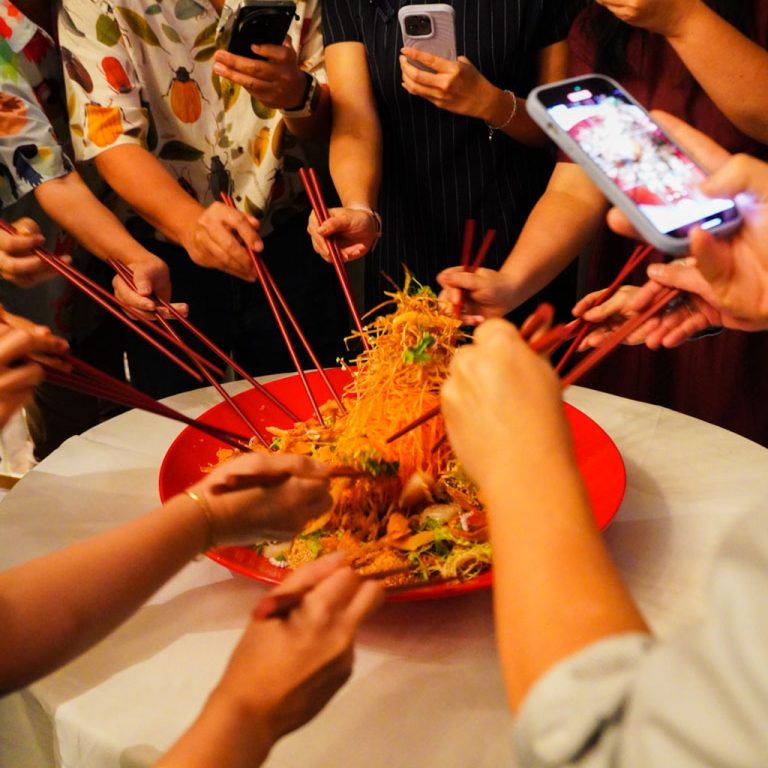 What to say during lo hei & its history in Singapore | HungryGoWhere